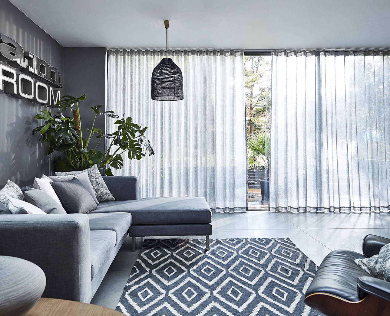 The Ultimate Guide to DIY Curtains & Roman Blinds - BlindsOnline Blog